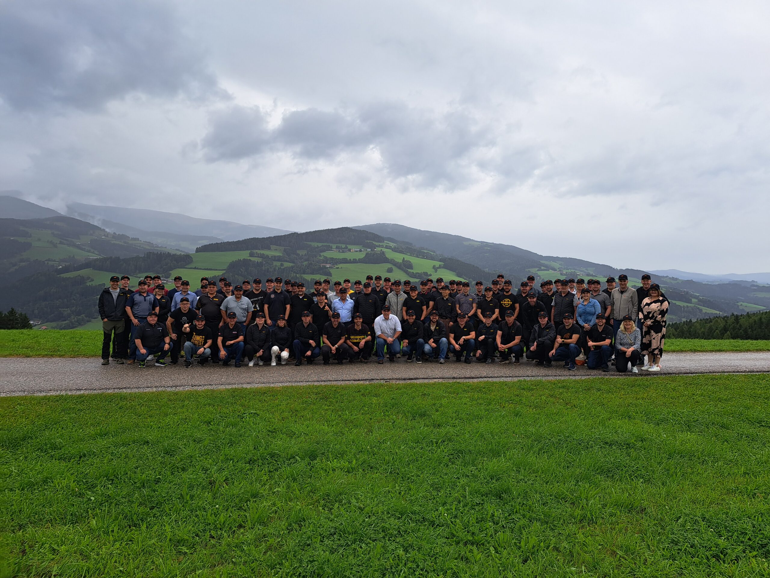 IRUM - IRUM la întâlnirea dealerilor Ponsse